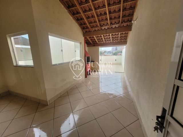 Cobertura para Aluguel com 2 quartos, 100 m² por R$ 3.150
