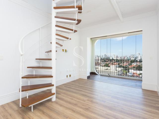 Cobertura para Aluguel com 2 quartos, 182 m² por R$ 13.500