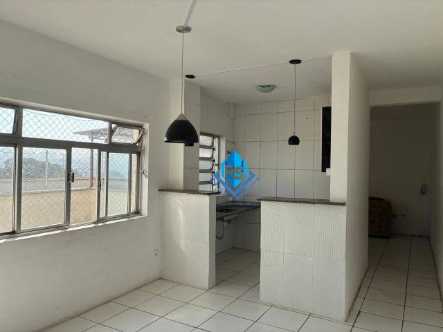 Cobertura para Aluguel com 2 quartos, 90 m² por R$ 2.000