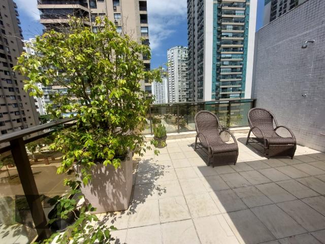 Cobertura para Aluguel com 3 quartos, 131 m² por R$ 12.000