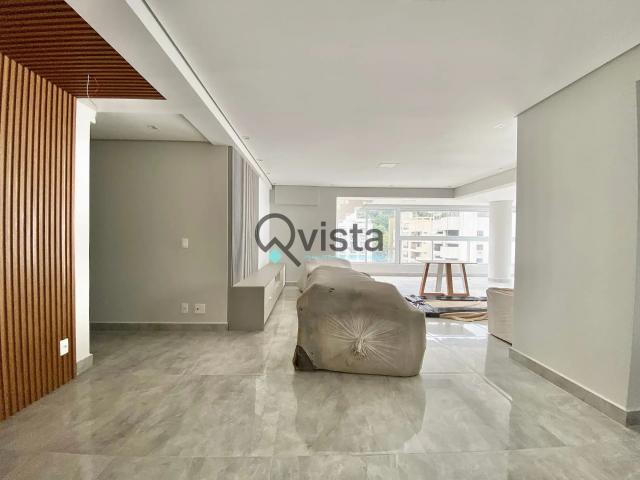 Cobertura para Aluguel com 3 quartos, 284 m² por R$ 16.500
