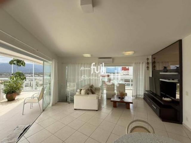 Cobertura para comprar na Riviera de São Lourenço