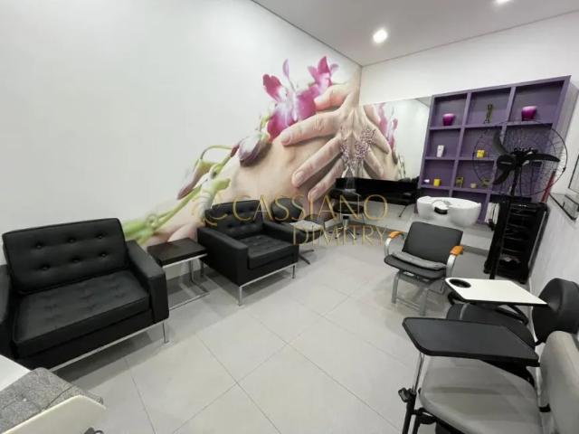 Cobertura para locação de 355m² | 03 dormitórios, sendo suítes e 04 vagas de garagem | Condomínio Aq