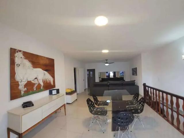 Cobertura para Locação em Cabo Frio/RJ Passagem 4 Quartos