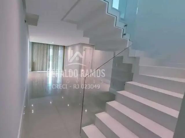 Cobertura para Locação em Cabo Frio/RJ Vila Nova 4 Quartos