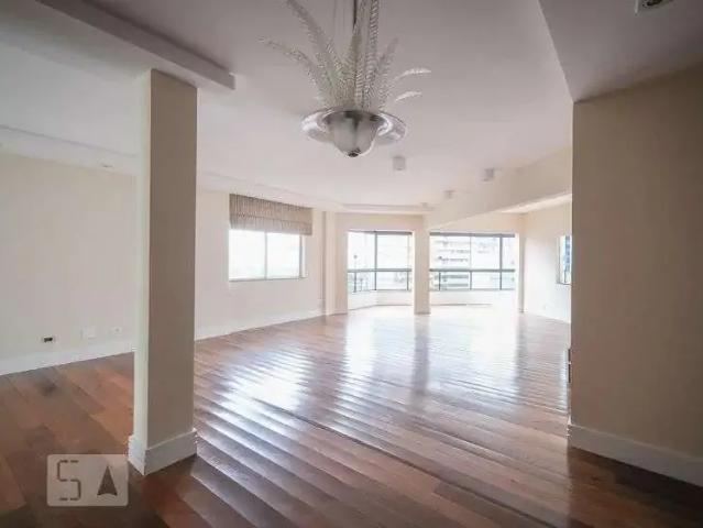 Cobertura para Locação em Curitiba/PR Água Verde 2 Quartos