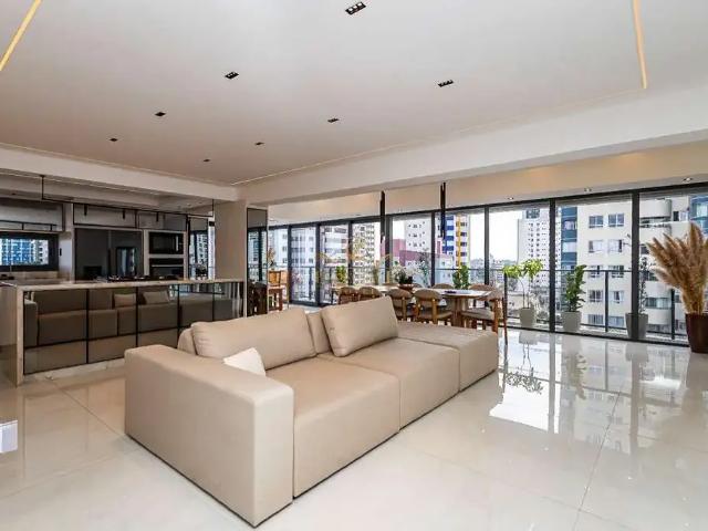 Cobertura para Locação em Curitiba/PR Água Verde 3 Quartos