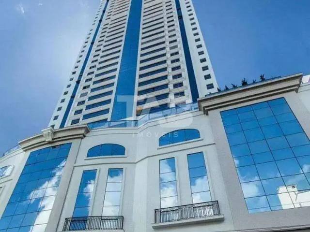 Cobertura para Locação em Balneário Camboriú/SC Centro 4 Quartos