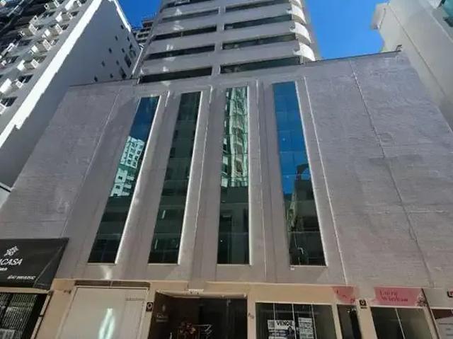 Cobertura para Locação em Balneário Camboriú/SC Centro 4 Quartos