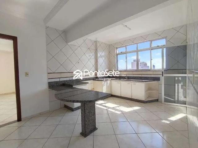 Cobertura para Locação em Divinópolis/MG Centro 2 Quartos