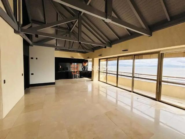 Cobertura para Locação em Florianópolis/SC Centro 2 Quartos