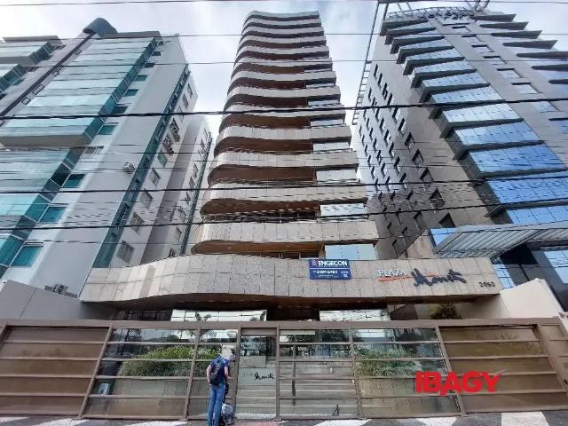 Cobertura para Locação em Florianópolis/SC Centro 2 Quartos