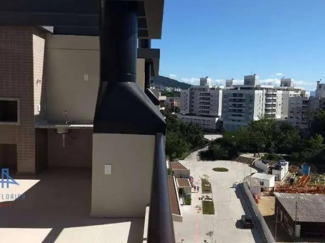 Cobertura para Locação em Florianópolis/SC Córrego Grande 3 Quartos