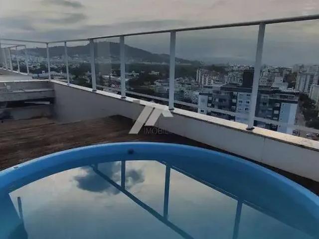 Cobertura para Locação em Florianópolis/SC Itacorubi 3 Quartos
