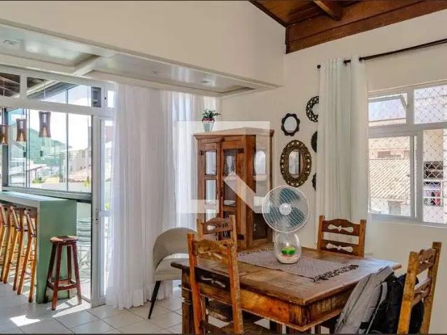 Cobertura para Locação em Florianópolis/SC Ingleses 2 Quartos