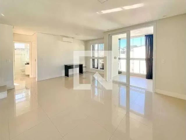 Cobertura para Locação em Florianópolis/SC Jurerê 4 Quartos