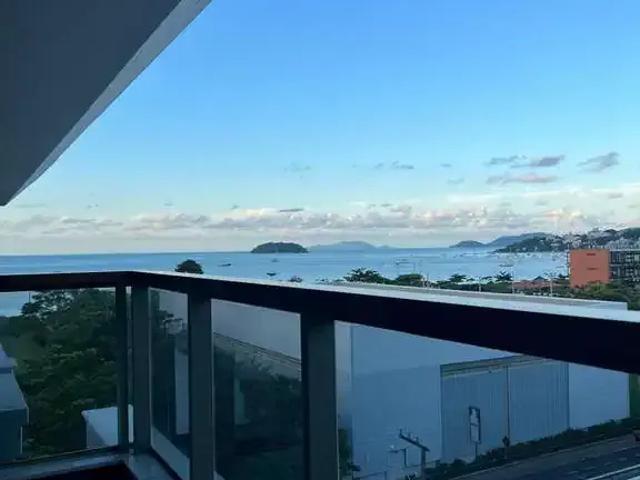 Cobertura para Locação em Florianópolis/SC Jurerê 3 Quartos