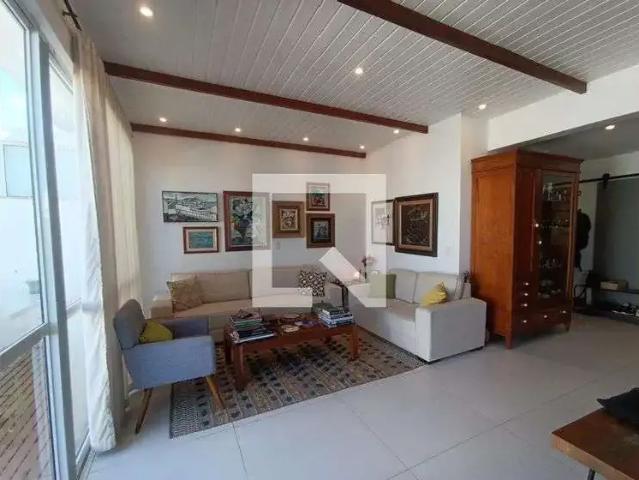 Cobertura para Locação em Florianópolis/SC Rio Tavares 2 Quartos
