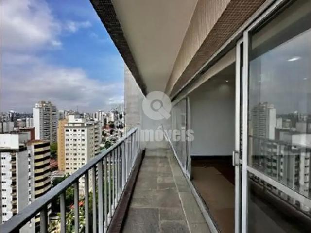 Cobertura para Locação em São Paulo/SP Campo Belo 4 Quartos