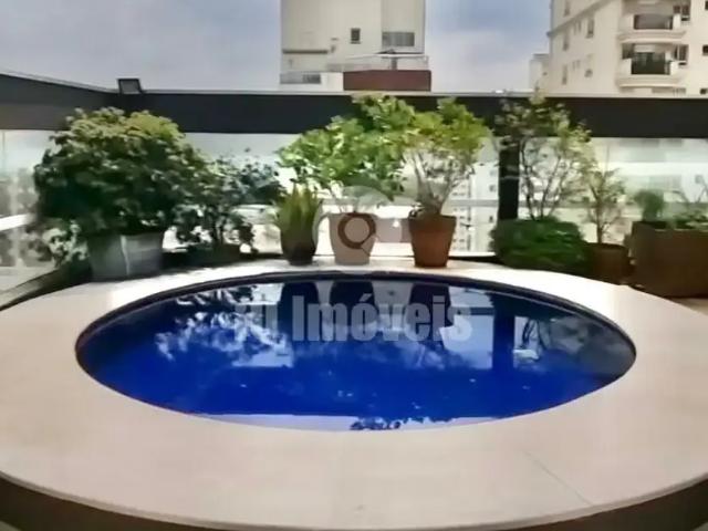 Cobertura para Locação em São Paulo/SP Campo Belo 5 Quartos