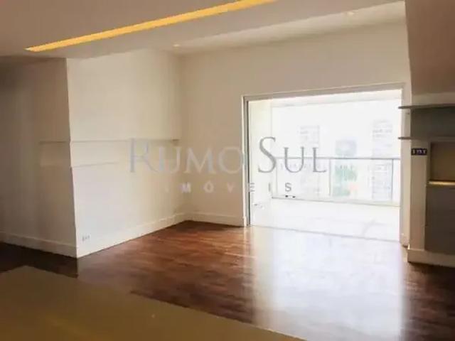 Cobertura para Locação em São Paulo/SP Jardim Marajoara 4 Quartos