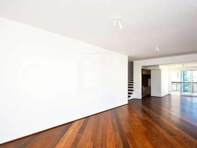 Cobertura para Locação em São Paulo/SP Jardim Paulista 3 Quartos