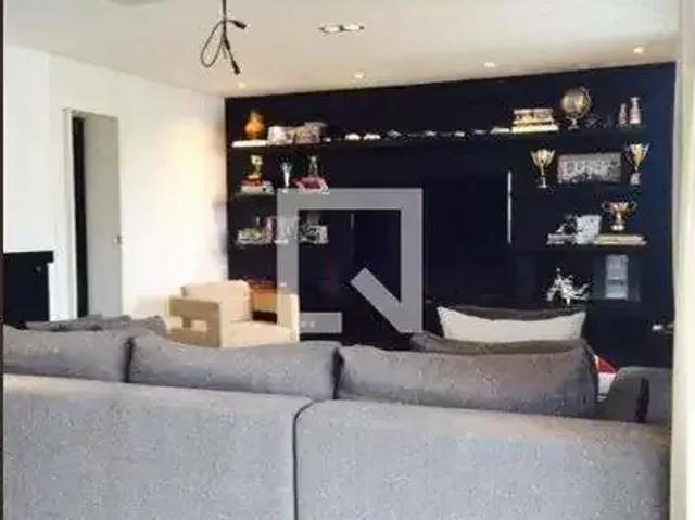 Cobertura para Locação em São Paulo/SP Moema 2 Quartos