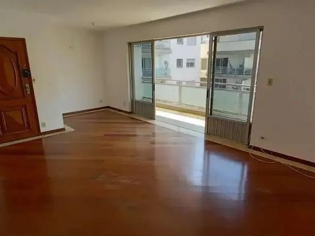Cobertura para Locação em São Paulo/SP Moema 2 Quartos