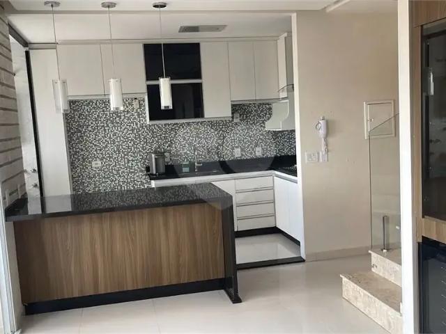 Cobertura para Locação em São Paulo/SP Mooca 3 Quartos
