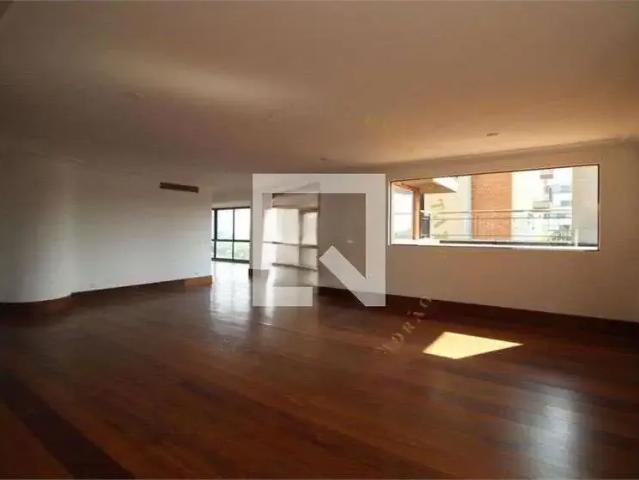 Cobertura para Locação em São Paulo/SP Morumbi 4 Quartos