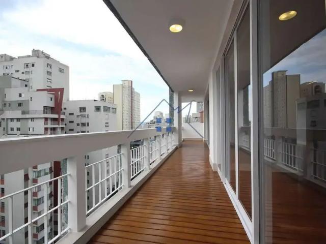 Cobertura para Locação em São Paulo/SP Santa Cecília 4 Quartos
