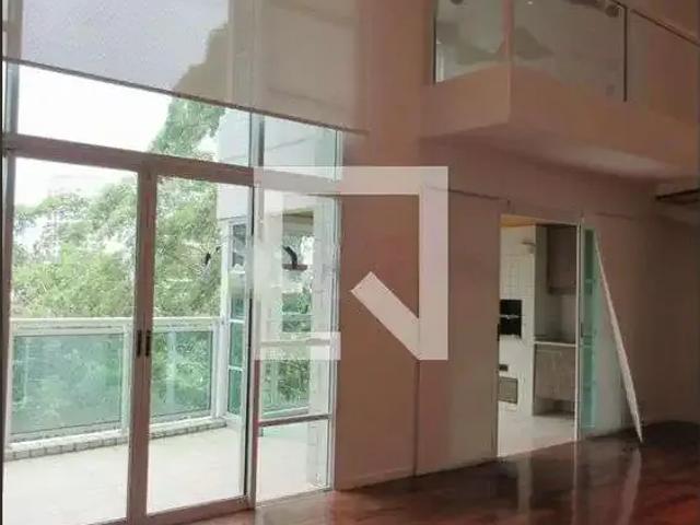 Cobertura para Locação em São Paulo/SP Panamby 4 Quartos