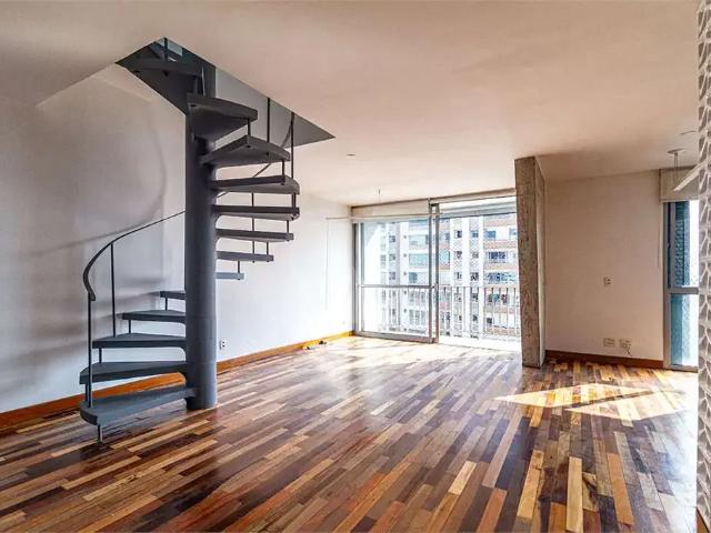 Cobertura para Locação em São Paulo/SP Pinheiros 3 Quartos