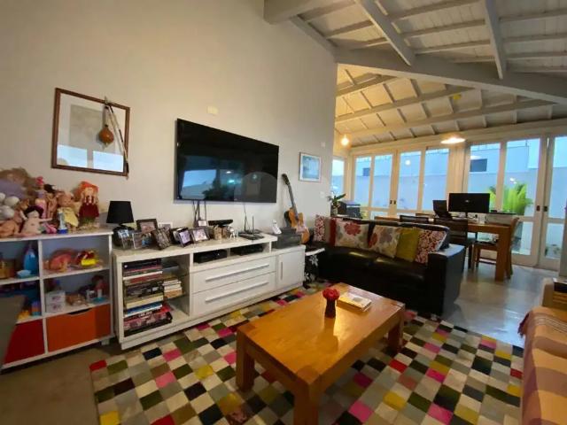 Cobertura para Locação em São Paulo/SP Vila Madalena 4 Quartos