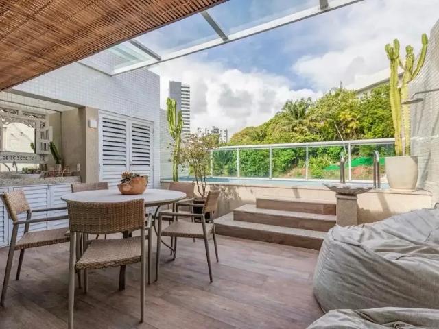 Cobertura para Locação em Salvador/BA Barra 2 Quartos