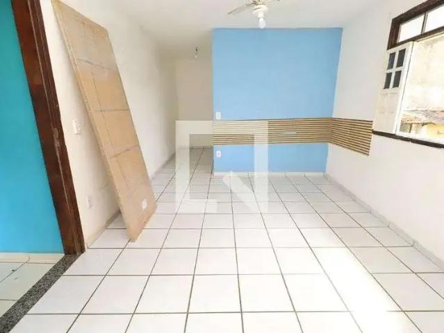 Cobertura para Locação em Salvador/BA Itapuã 4 Quartos