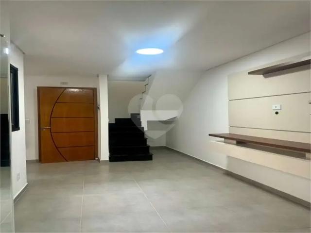 Cobertura para Locação em Santo André/SP Vila Pires 2 Quartos