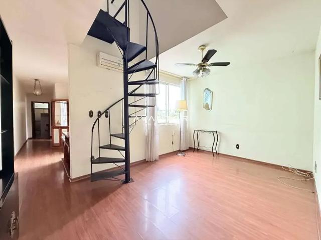 Cobertura para Locação em Santa Maria/RS Patronato 3 Quartos