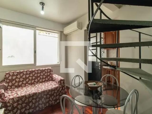 Cobertura para Locação em Porto Alegre/RS Centro Histórico 2 Quartos