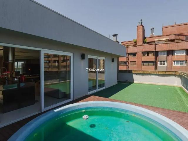 Cobertura para Locação em Porto Alegre/RS Moinhos de Vento 4 Quartos