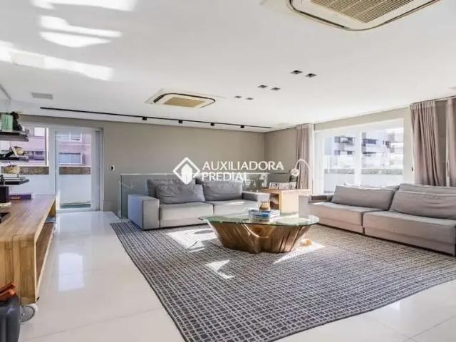 Cobertura para Locação em Porto Alegre/RS Moinhos de Vento 4 Quartos