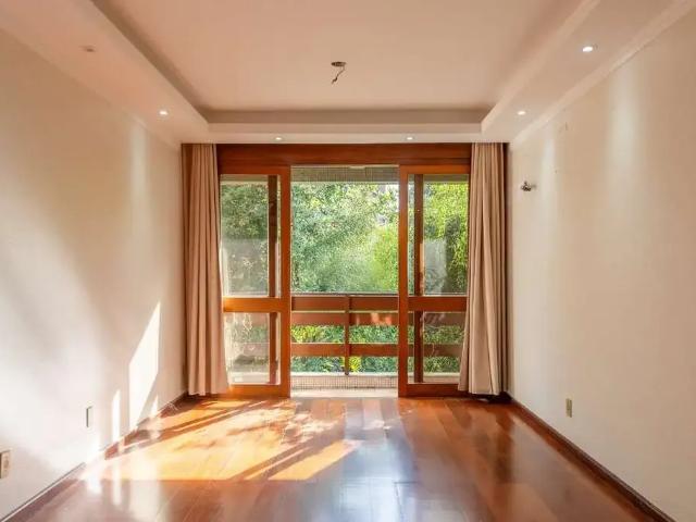 Cobertura para Locação em Porto Alegre/RS Petrópolis 2 Quartos