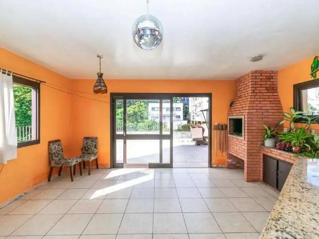 Cobertura para Locação em Porto Alegre/RS Petrópolis 3 Quartos