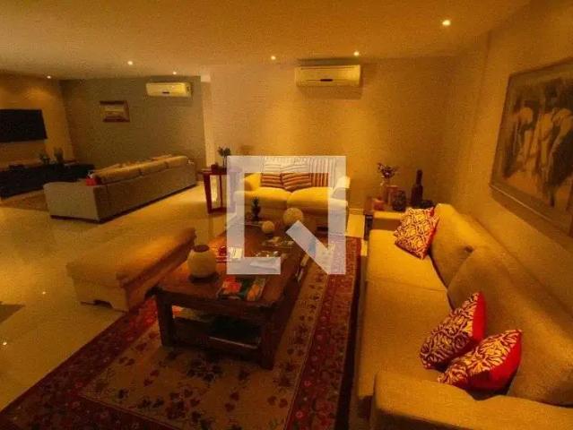 Cobertura para Locação em Rio de Janeiro/RJ Barra da Tijuca 5 Quartos