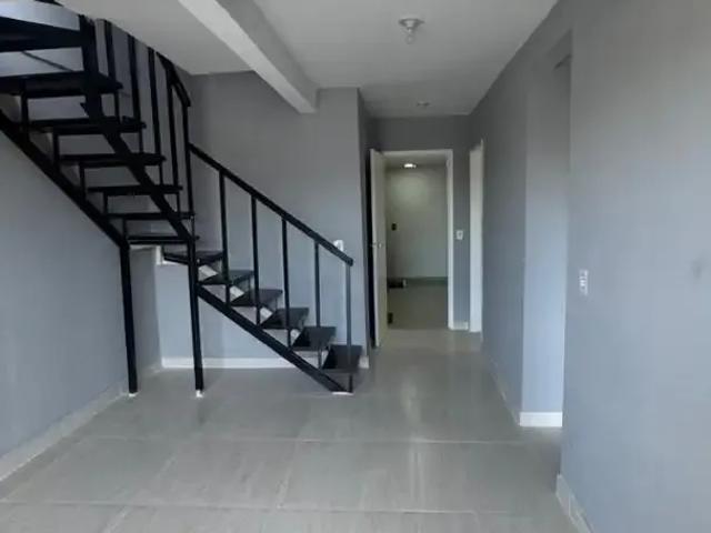 Cobertura para Locação em Rio de Janeiro/RJ Campo Grande 2 Quartos