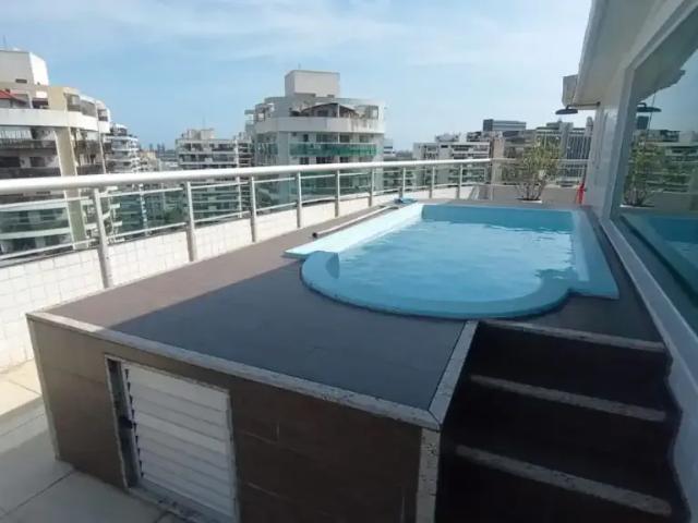 Cobertura para Locação em Rio de Janeiro/RJ Jacarepaguá 4 Quartos