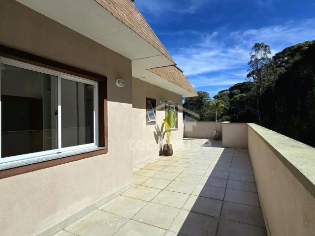 Cobertura para Locação em Teresópolis/RJ Bom Retiro 2 Quartos