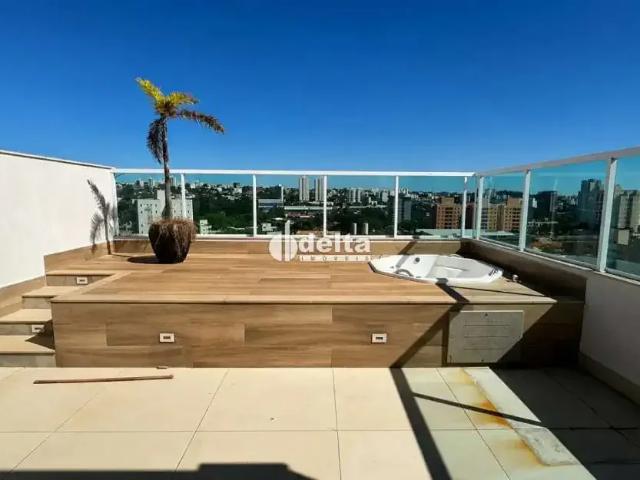 Cobertura para Locação em Uberlândia/MG Patrimônio 3 Quartos