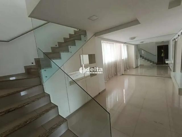 Cobertura para Locação em Uberlândia/MG Santa Mônica 4 Quartos