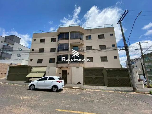 Cobertura para Locação em Uberlândia/MG Santa Mônica 3 Quartos